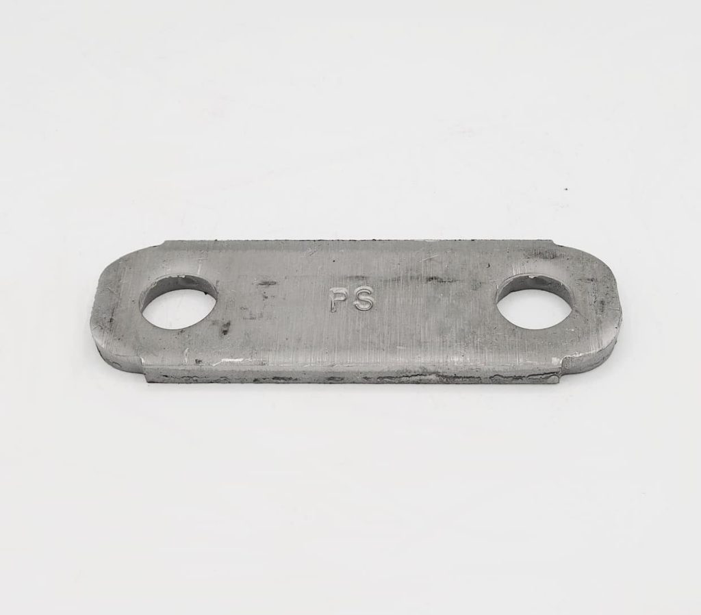 Shackle; Strap; 2-5/8in on centre (9/16in Bolt size) - Trailerman Trailer